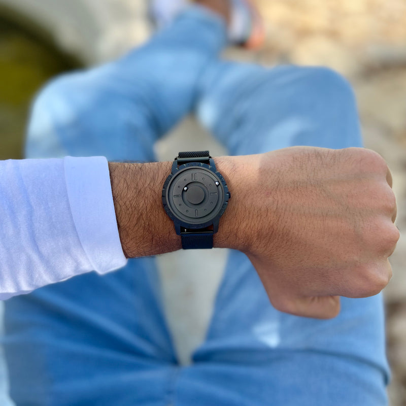 Magneto Watch - Magical watches guaranteed to make a splash