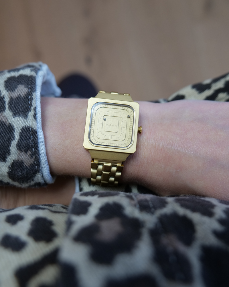 Magneto Watch - Magical watches guaranteed to make a splash