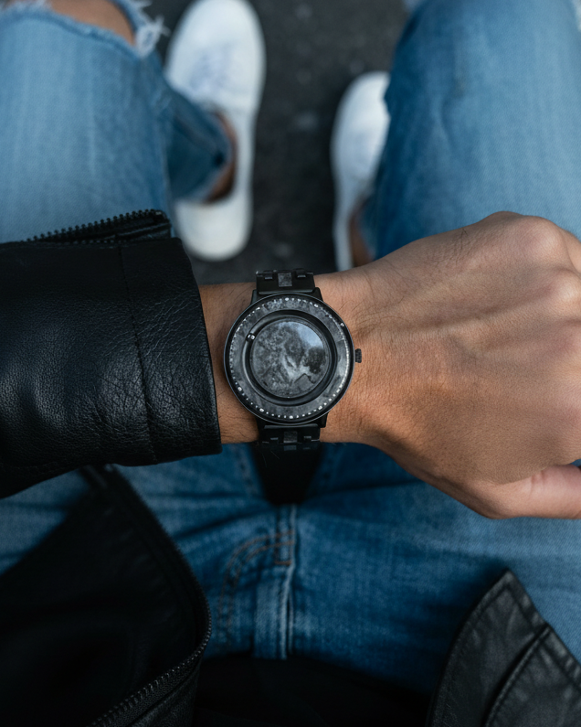 Magneto Watch Marble Black Automatic – 42mm – Precision on your wrist ...